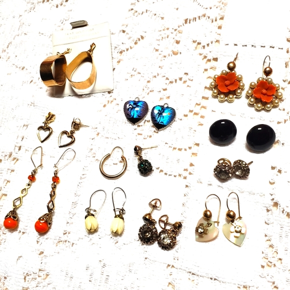 Vintage | Jewelry | Pairs Vintage Gold Filled Earrings Pakake Flower ...